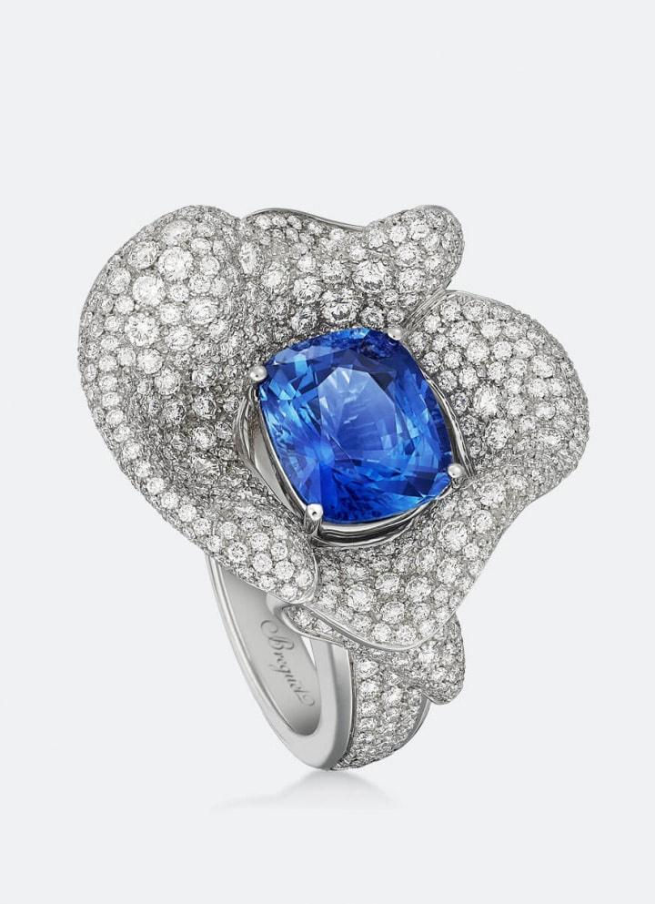 45 bijoux de mariée pour respecter la tradition de l'accessoire bleu