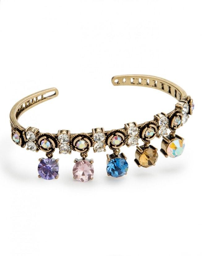 45 bijoux de mariée pour respecter la tradition de l'accessoire bleu