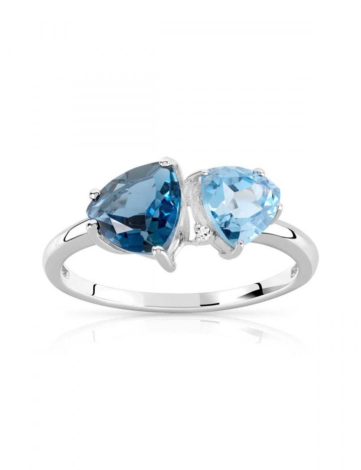 45 bijoux de mariée pour respecter la tradition de l'accessoire bleu
