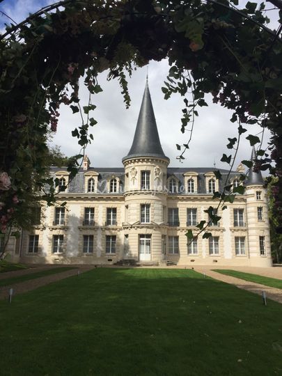 Le Château d'Hardricourt