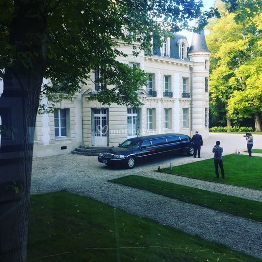 Le Château d'Hardricourt