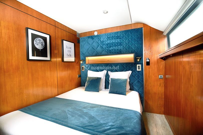 VIP Paris Yacht Hôtel