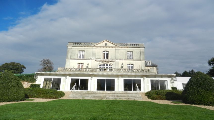Chateau Bouret