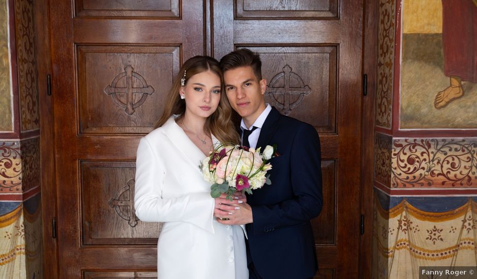 Le mariage de Cezara et Dragos à Paris, Paris - Mariages.net