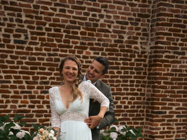 Le mariage de Jonathan et Hélène à Proville, Nord - Mariages.net