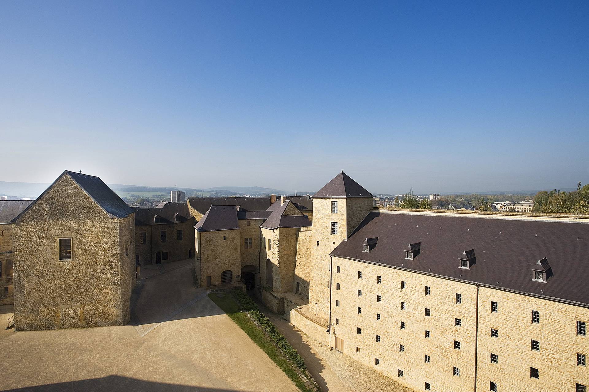 Château Fort de Sedan - Vérifiez la disponibilité et les prix