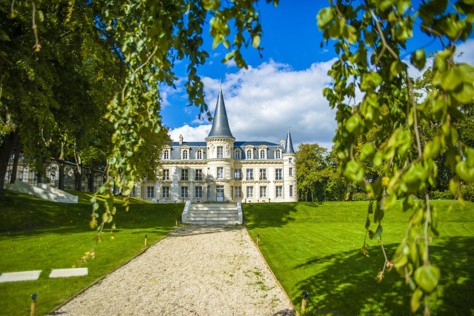 Le Château d'Hardricourt - Vérifiez la disponibilité et les prix