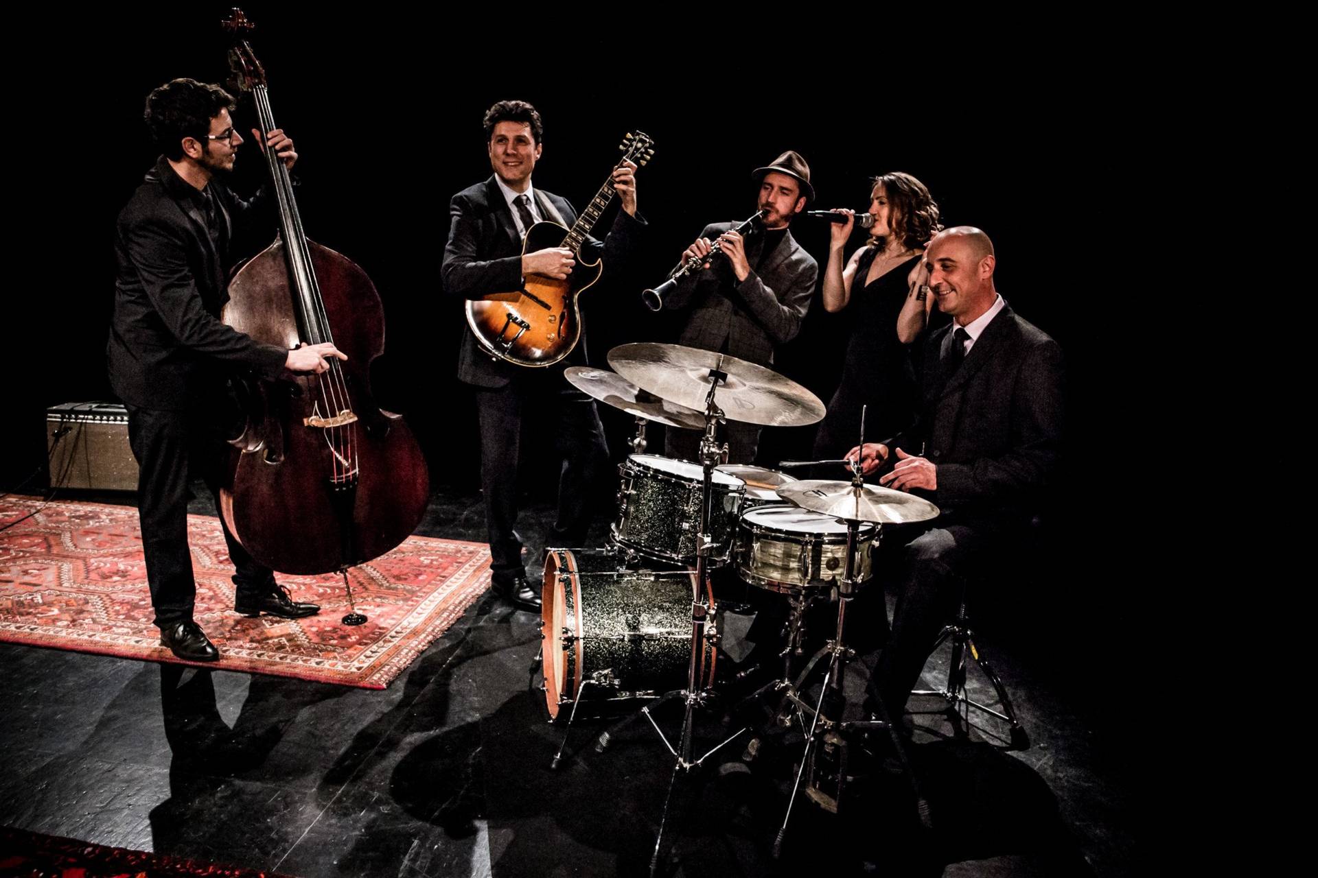 Jazz Mood - Vérifiez la disponibilité et les prix