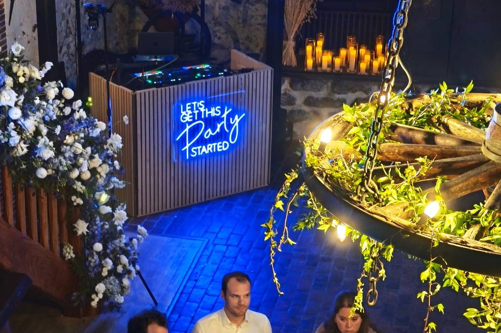 Mylo Events DJ - Vérifiez la disponibilité et les prix