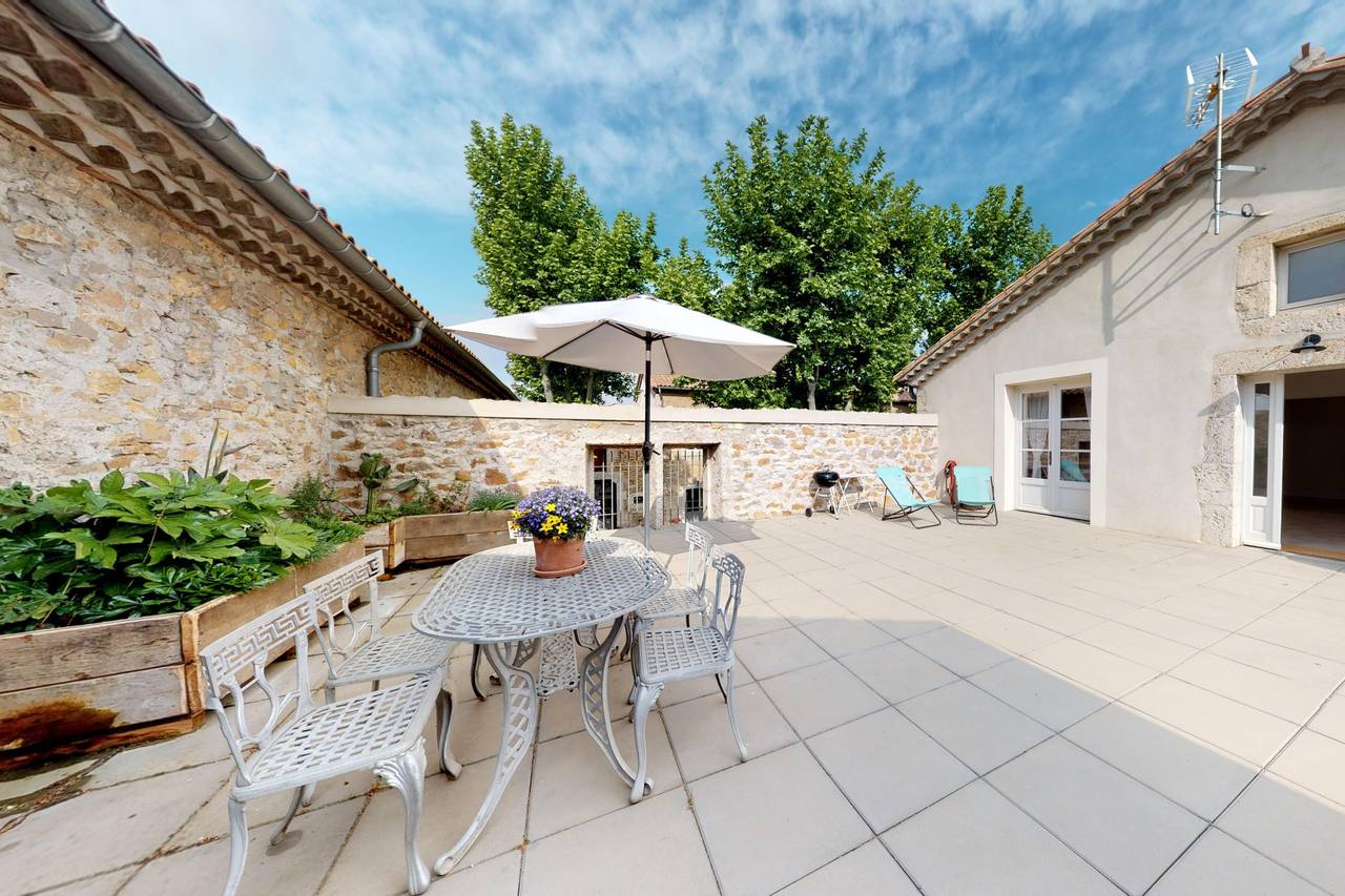 Domaine Paul Huc - Vérifiez la disponibilité et les prix